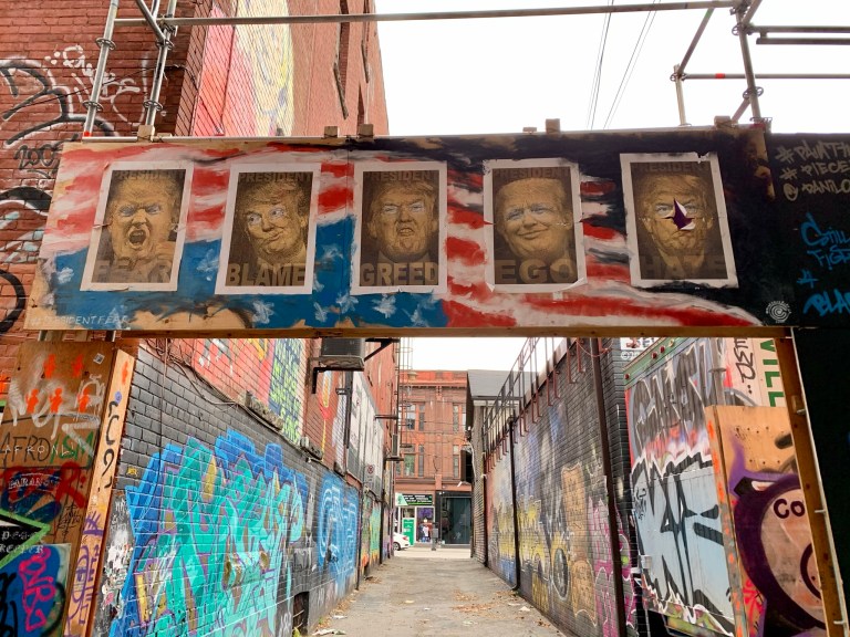 Uncovering street art on Graffiti Alley, Toronto – I've Bean Travelling